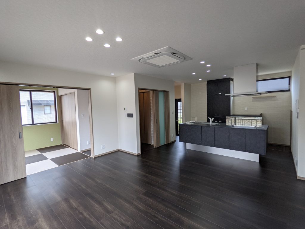 彦根市F様邸 ZEH+BELS★5｜安藤製材所