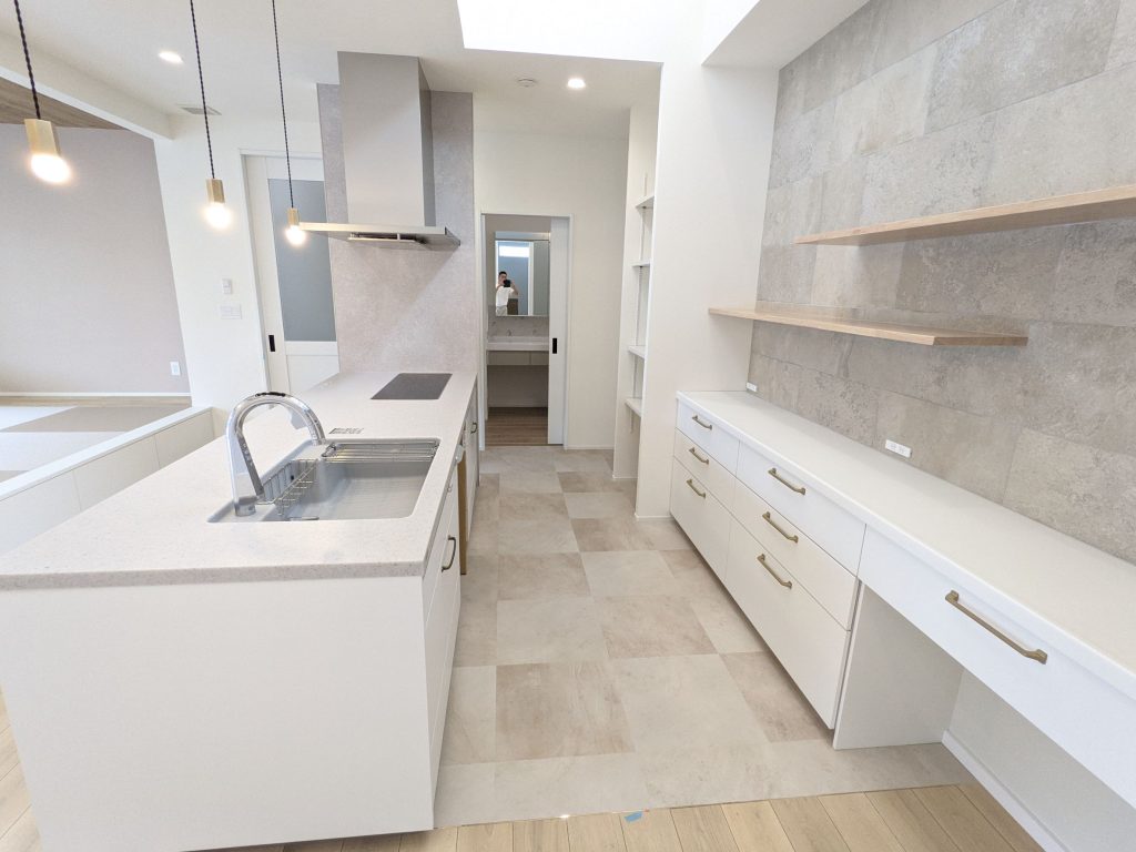 多賀町M様邸 平屋の家ZEH⁺・ベルズ★5｜安藤製材所